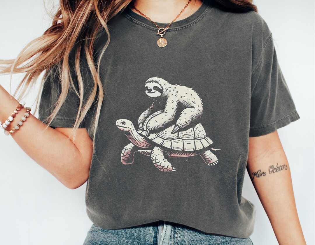 Adorable Sloth Riding Turtle Tshirt Cute Animal Graphic Tee Funny Sloth ...