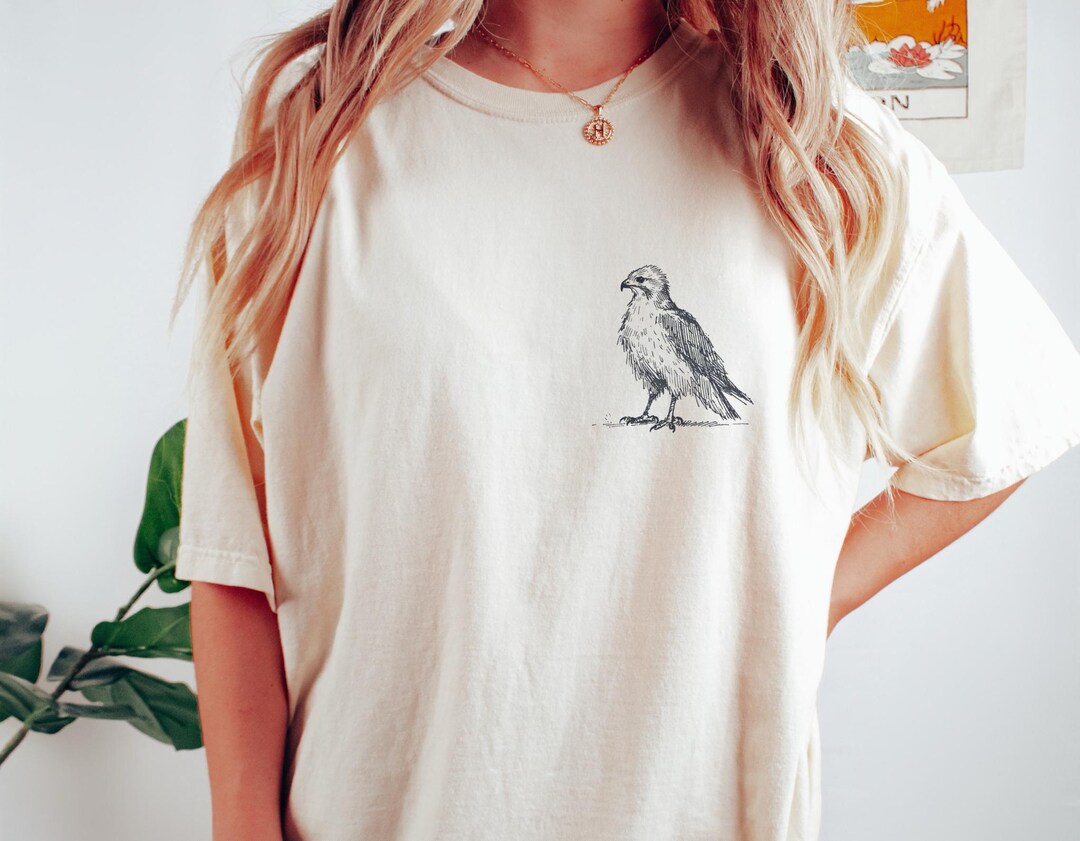 Comfort Colors Hawk Shirt Cute Bird Art Graphic T-shirt Animal Lover ...