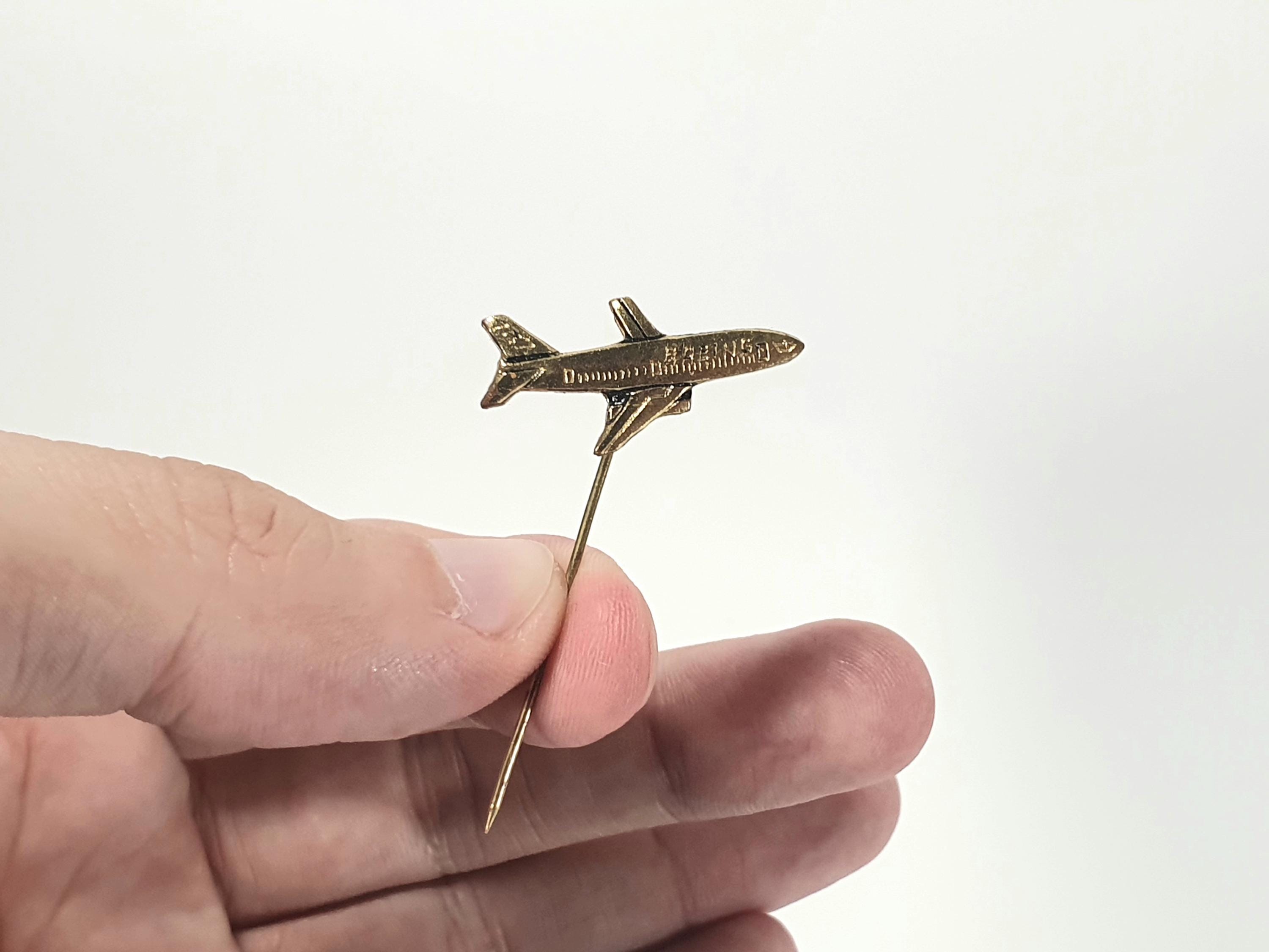 C.1967 BOEING 737 Brass Airplane Pilot Lapel Pin Original Vintage ...