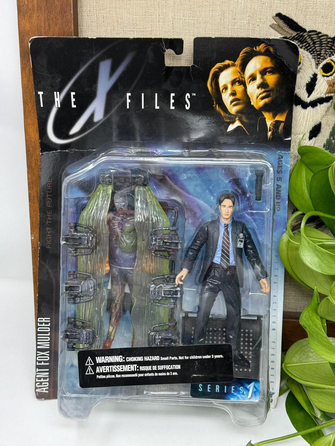 Twentieth Century Fox - Fight the Future Series 1 - X-files Agent Fox ...