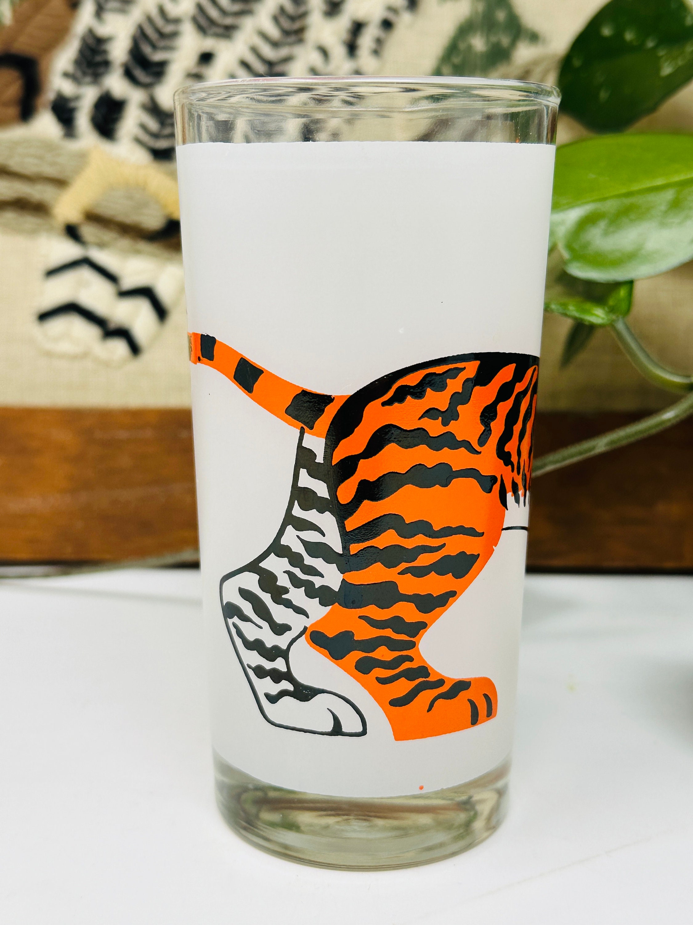Vintage 1960's Retro Esso Glass Tony the Tiger Esso Glassware - Etsy