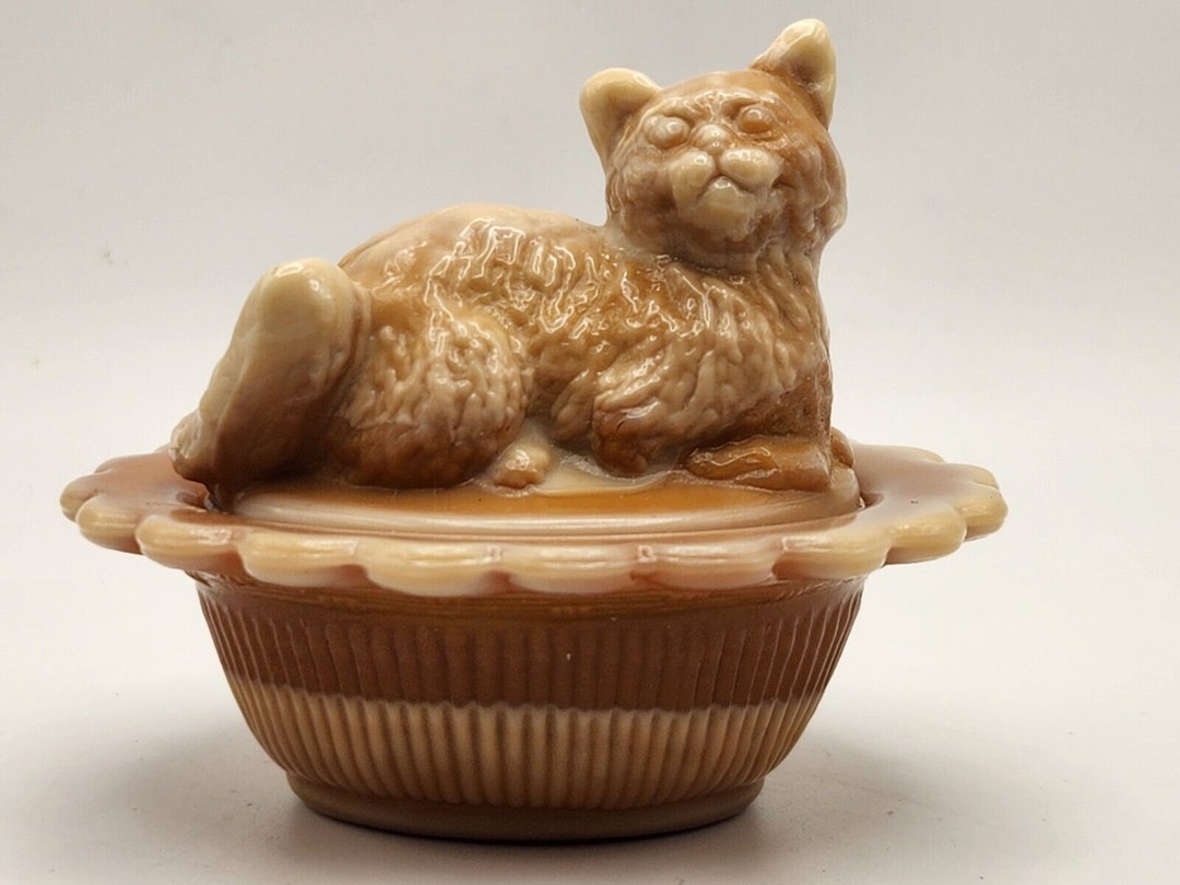 Mosser Cream Beige Slag Glass Mini Cat on Nest Salt Cellar Dish or Ring ...