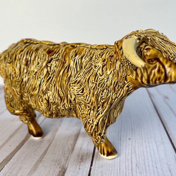 Spaghetti Figurine - Etsy