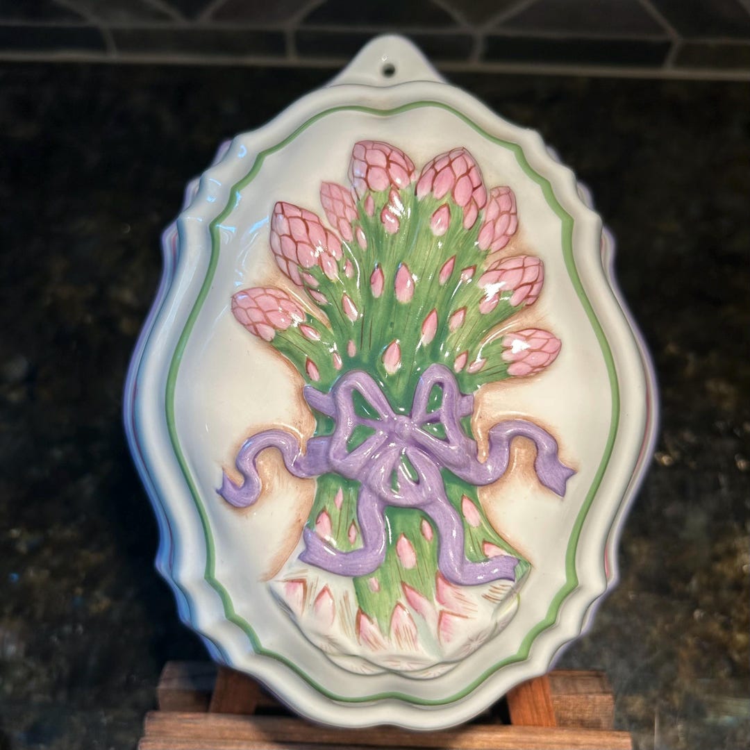 Vintage 1986 Franklin Mint Porcelain Asparagus Mold: Cordon Bleu ...