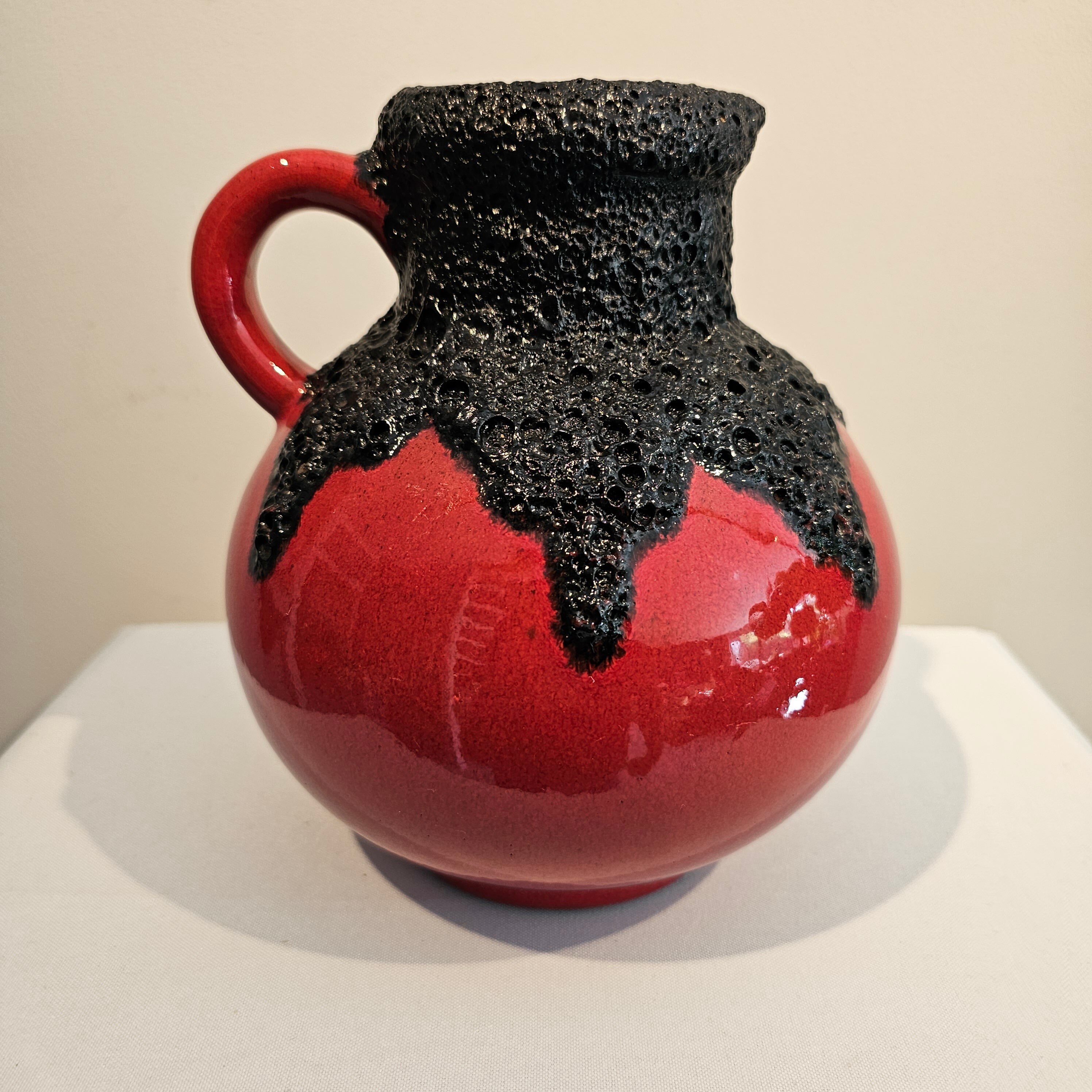 Een West-duitse Fat Lava Vaas Gemaakt Door Roth. De Vaas is - Etsy