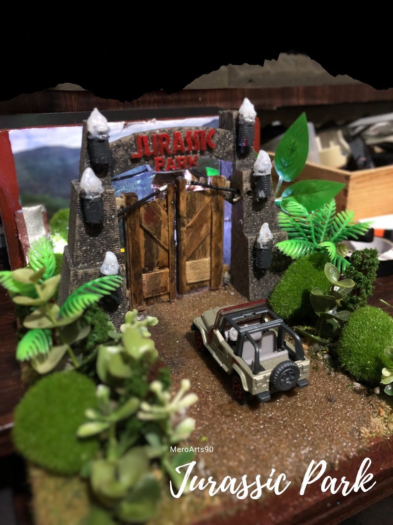Jurassic Park Automatic Doors and Lights Diorama - Etsy