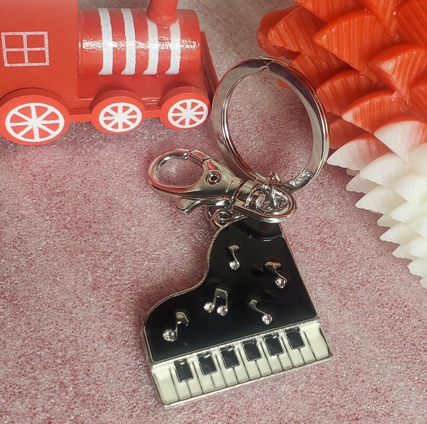 Pink Music Note Keyring's - Etsy