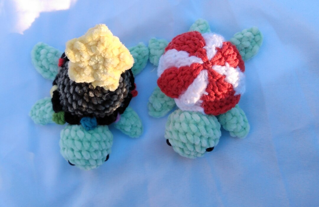 Crochet Christmas Tree and Candy Cane Turtle Amigurumi Plushies - Etsy