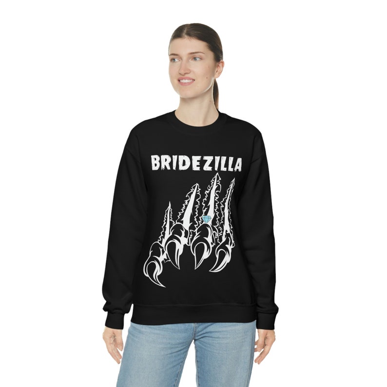 Bridezilla Crewneck Sweatshirt - Etsy