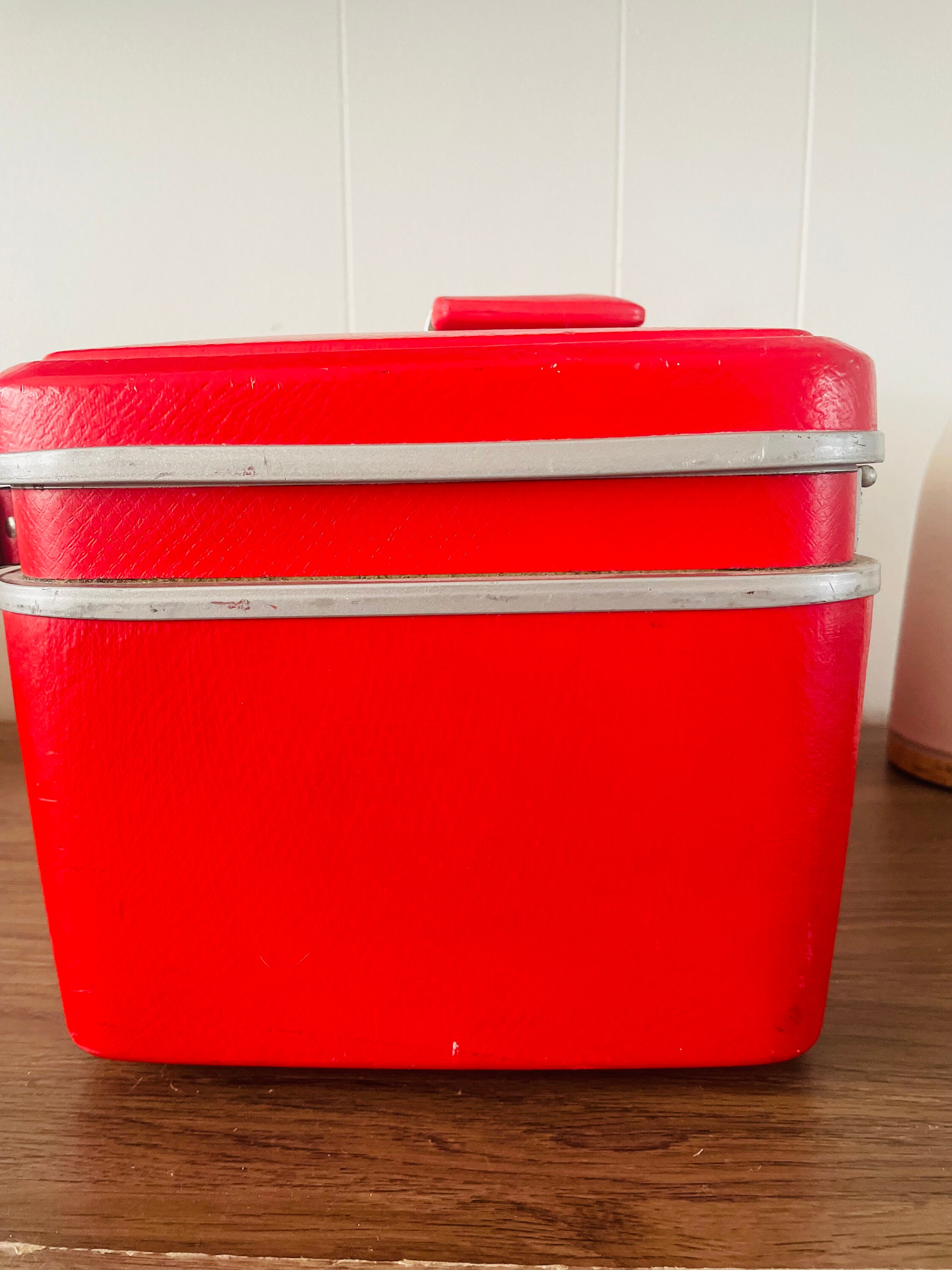 Vintage Retro Samsonite Train Case Suit Case Red Travel Case Makeup ...