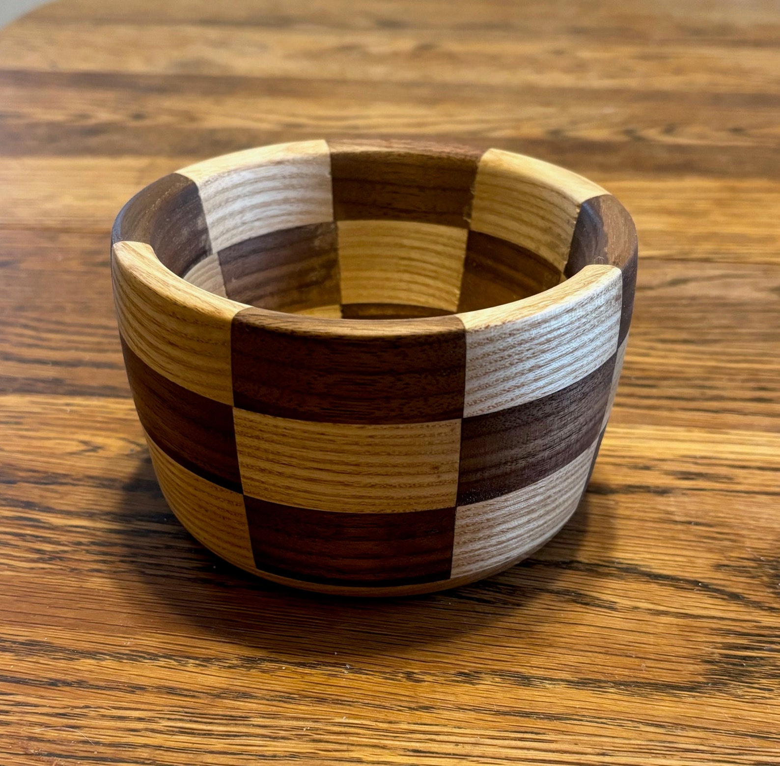Small Walnut and Maple Segmented Bowl - Etsy