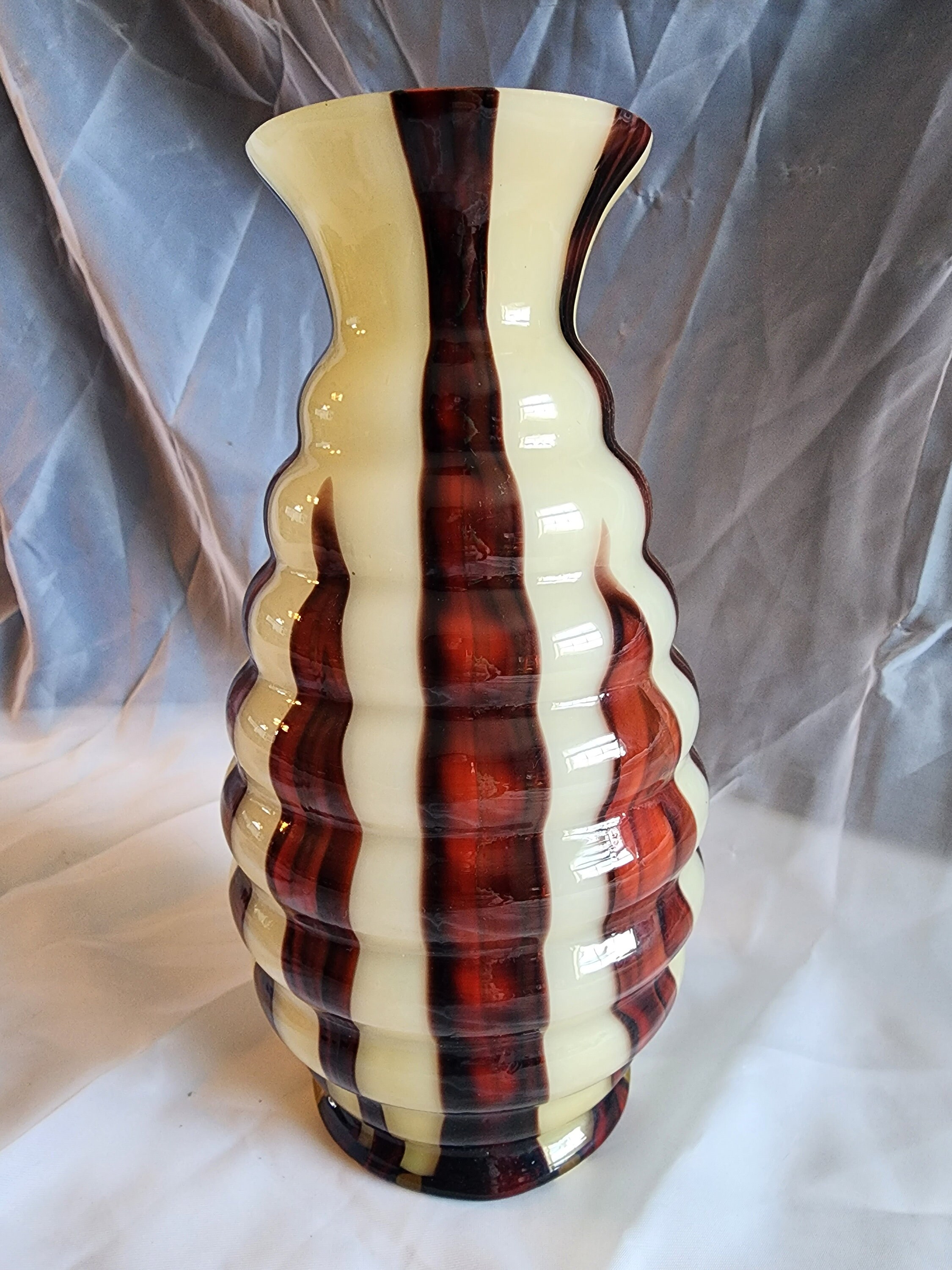 Vintage Czech Slovakia Wilhelm Kralik Sohn Bambus Pattern Bohemian Art ...