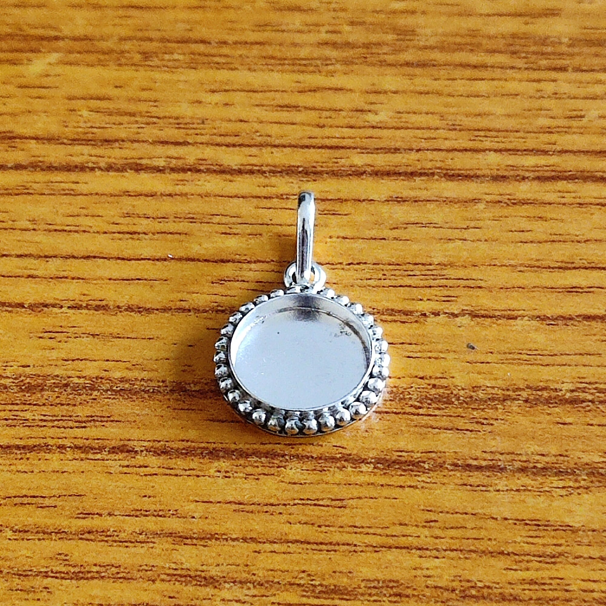 925 Sterling Silver Collet Round Beaded Bezel Cup, Close Blank Pendant ...