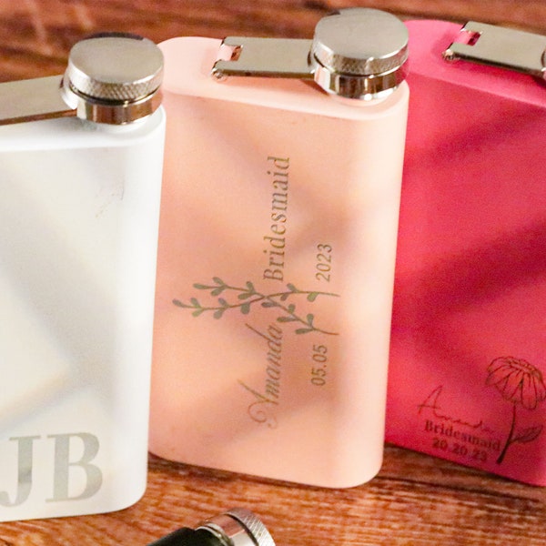 Engraved Flask Set - Etsy
