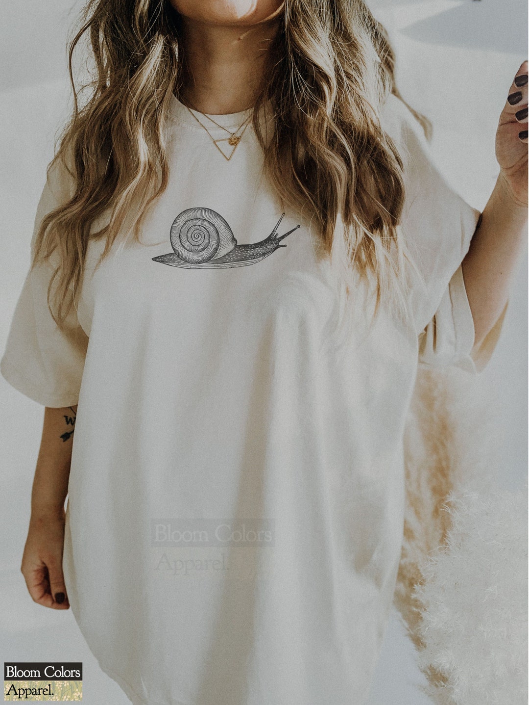 Snails Tshirt, Cute Snails Tee, Cottagecore Aesthetic Shirt, Snail T ...