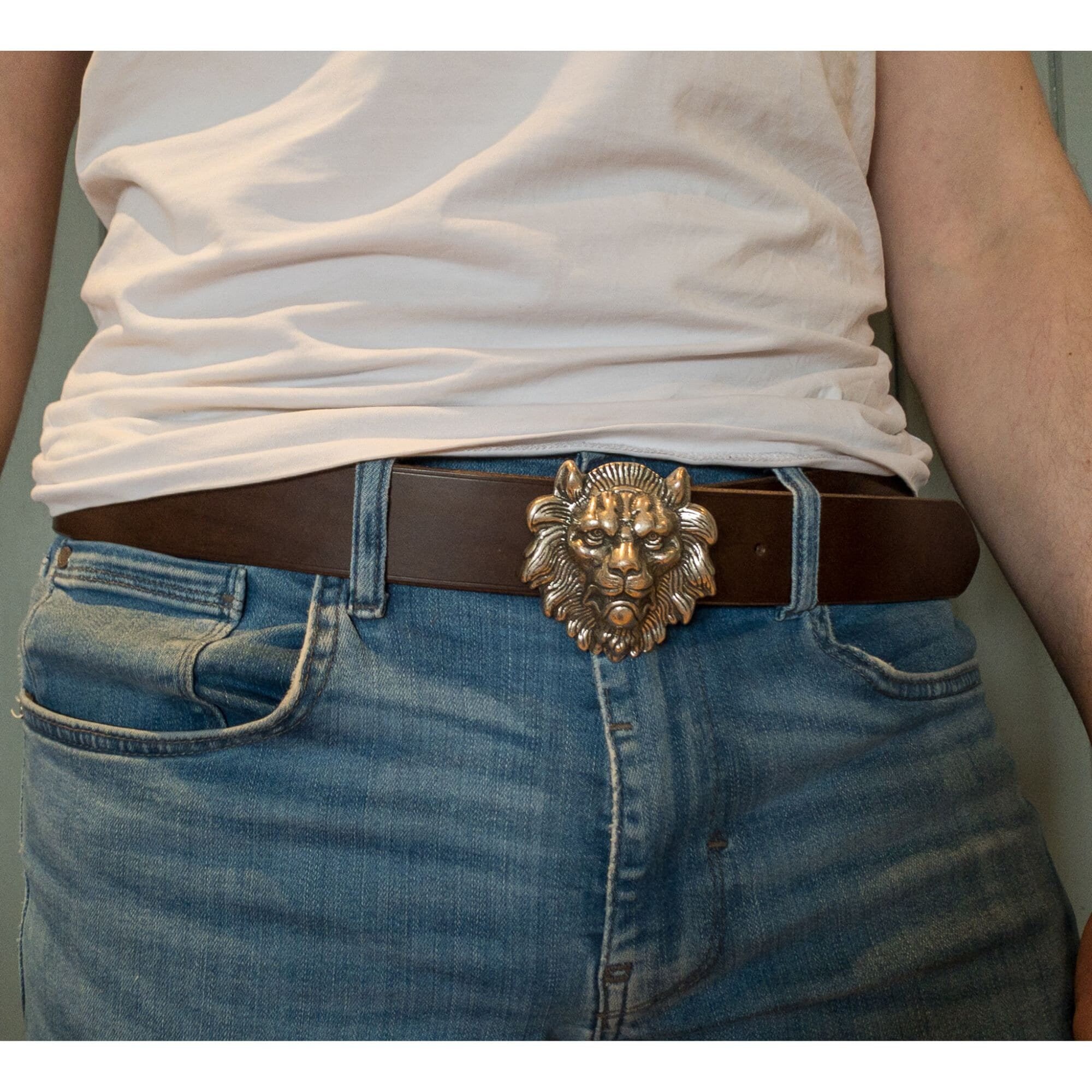 Wildly Stylish: Lion Head Belt Buckle - Bold and Distinguished ...