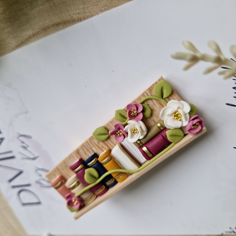 Handmade Clay Bookshelf Hair Clip: Floral Bookworm Gift - Etsy