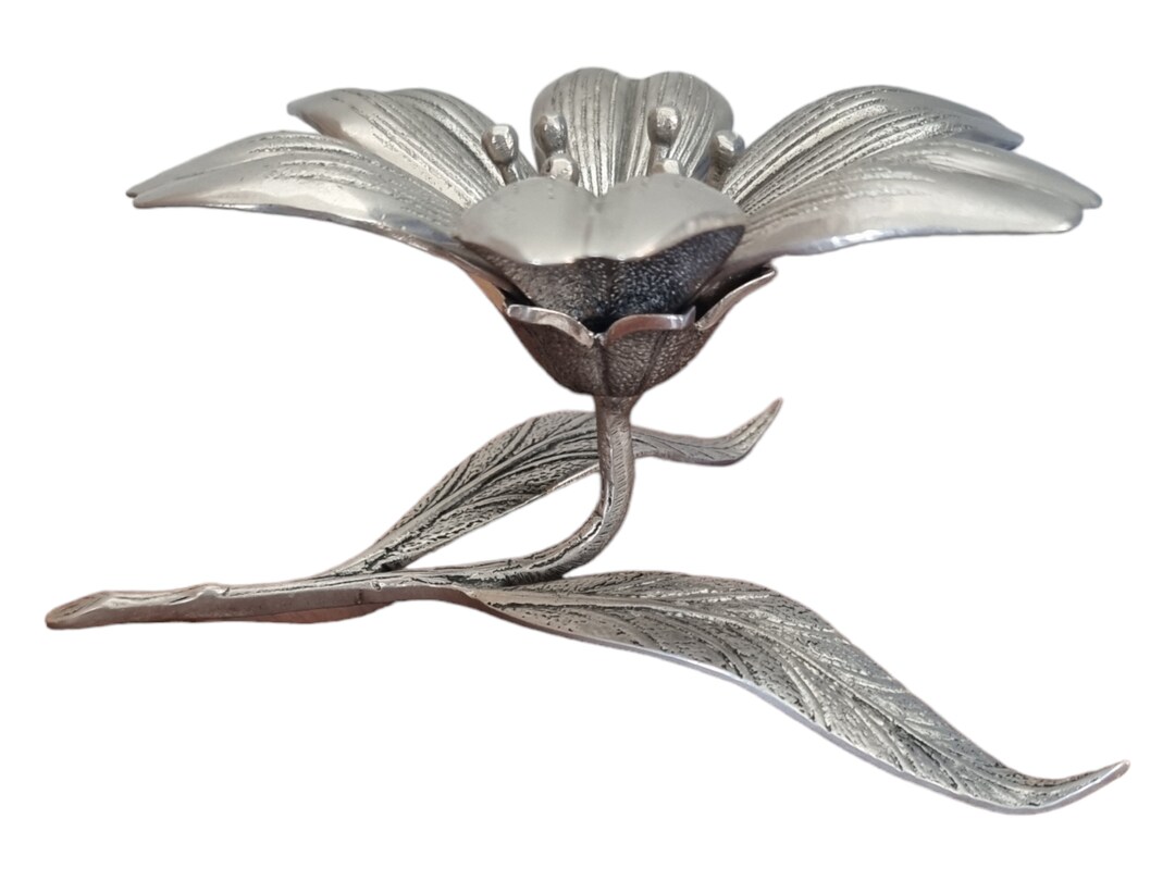 Antique Lotus Flower Ashtray Opened Petals Ashtray Collectible Carved ...