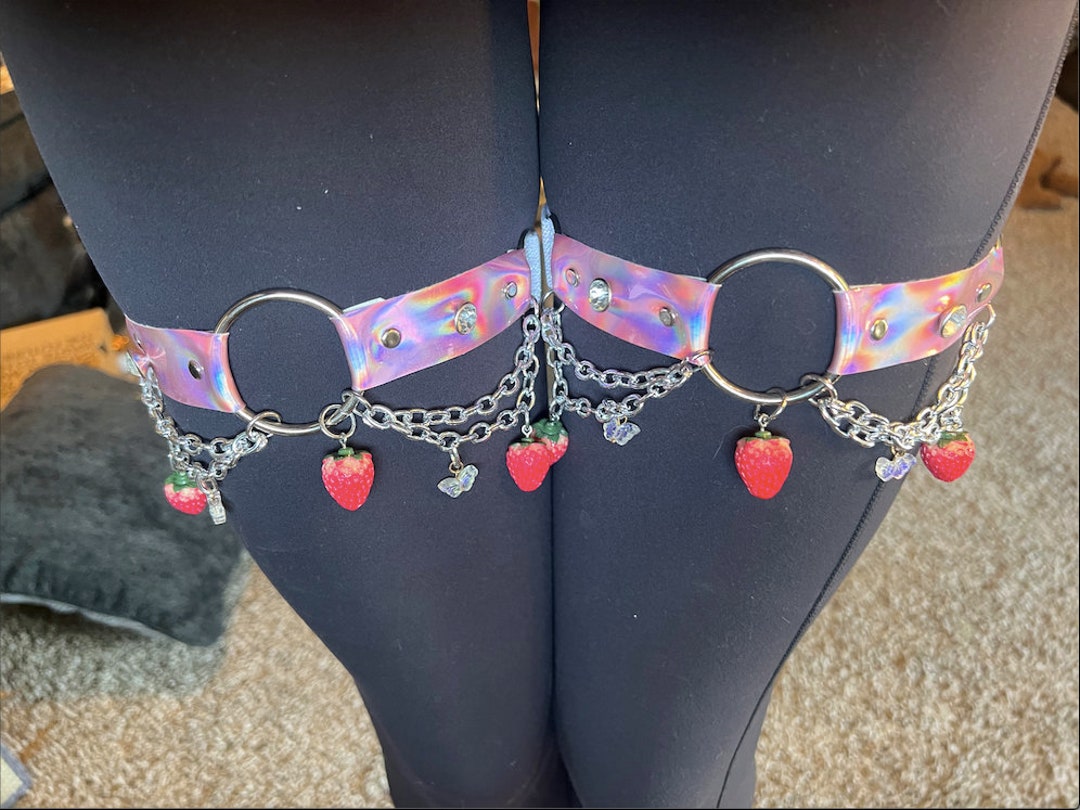 Iridescent Pink Strawberry Garter single Garter Double Can - Etsy