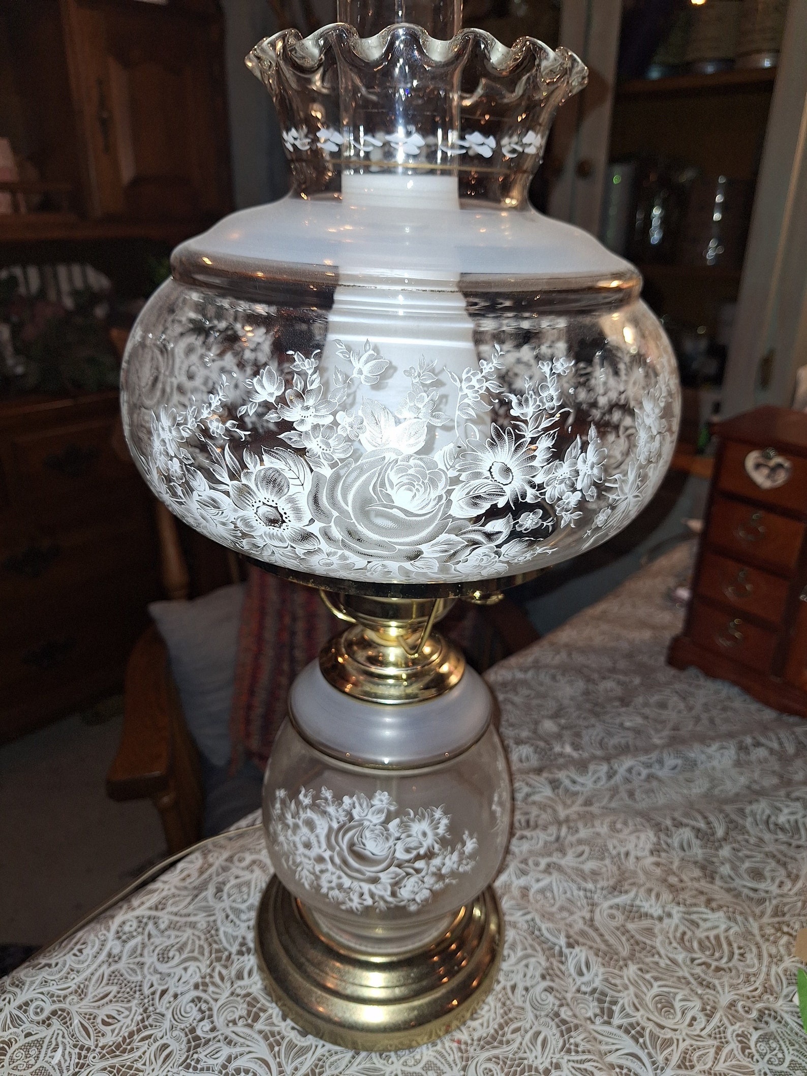 Beautiful Quoizel Style Clear Glass White Etched Rose, Gone With the ...