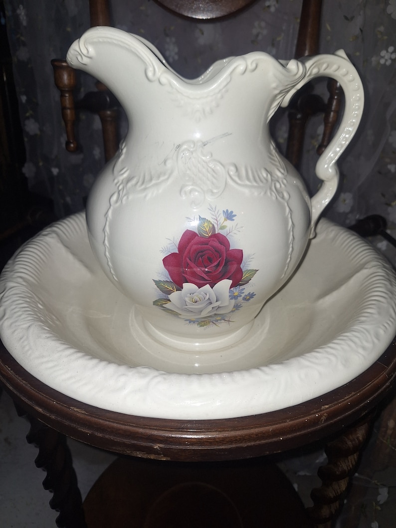 Antique Pitcher and Wash Basin & Stand - Etsy