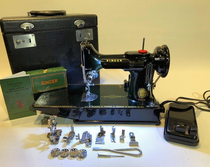 Very Nice Vintage 1956 Singer 221K Sewing Machine With Attachments and ...