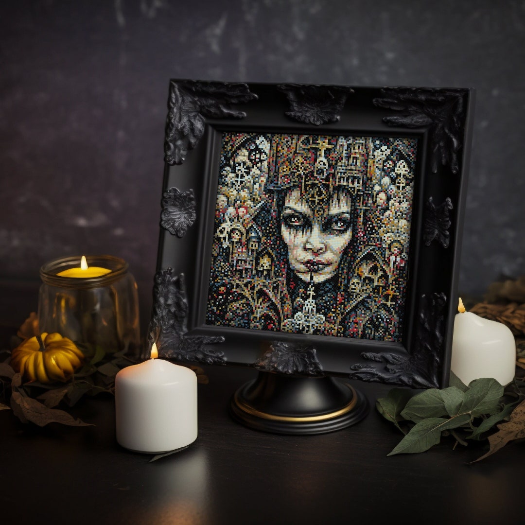 Creepy Gothic Portrait, Lich Queen, Necromancer, Ghostly Monarch ...