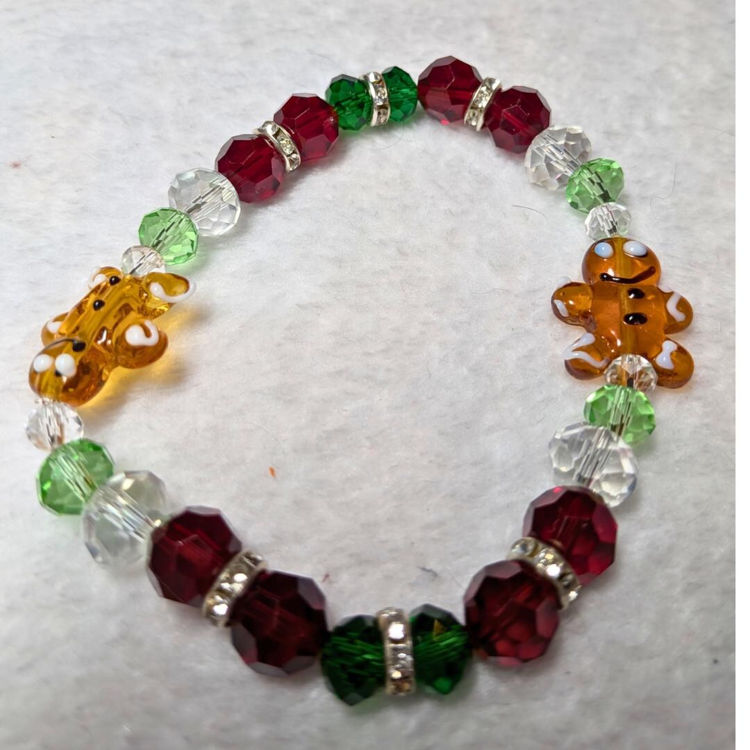 8" Gingerbread Man Glass Bracelet - Etsy