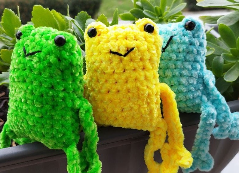 Leggy Frog/crochet Frog Plush/mini Crochet Plushie/crochet Frog Toy ...
