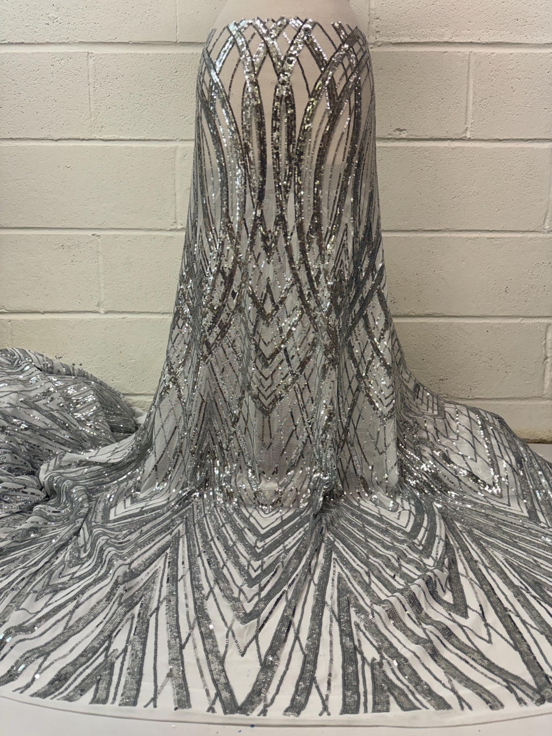 4way Stretch Sheer Mesh Silver Color Mesh Sequin Lace Fabric- Fabric ...