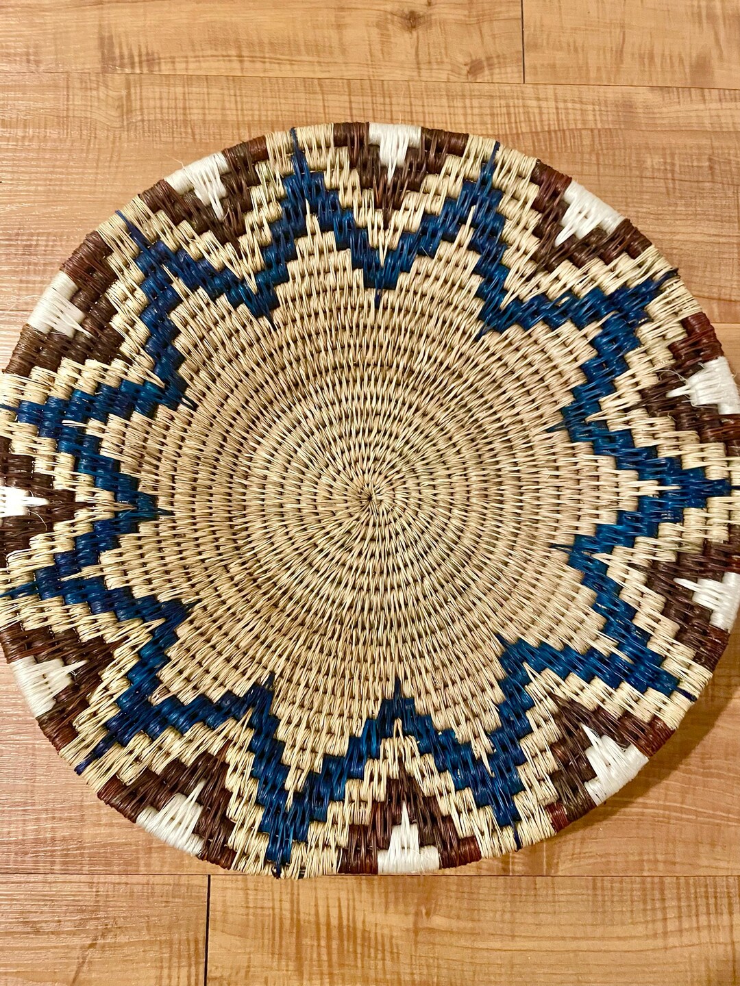 Vintage Native American Handwoven Wall Basket Decor - Etsy