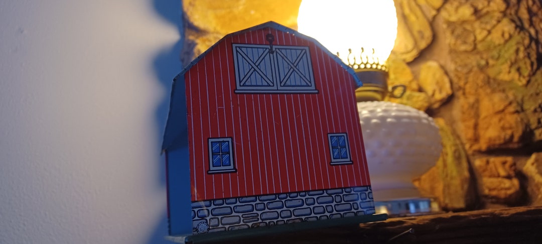 Vintage Toy Barn - Etsy