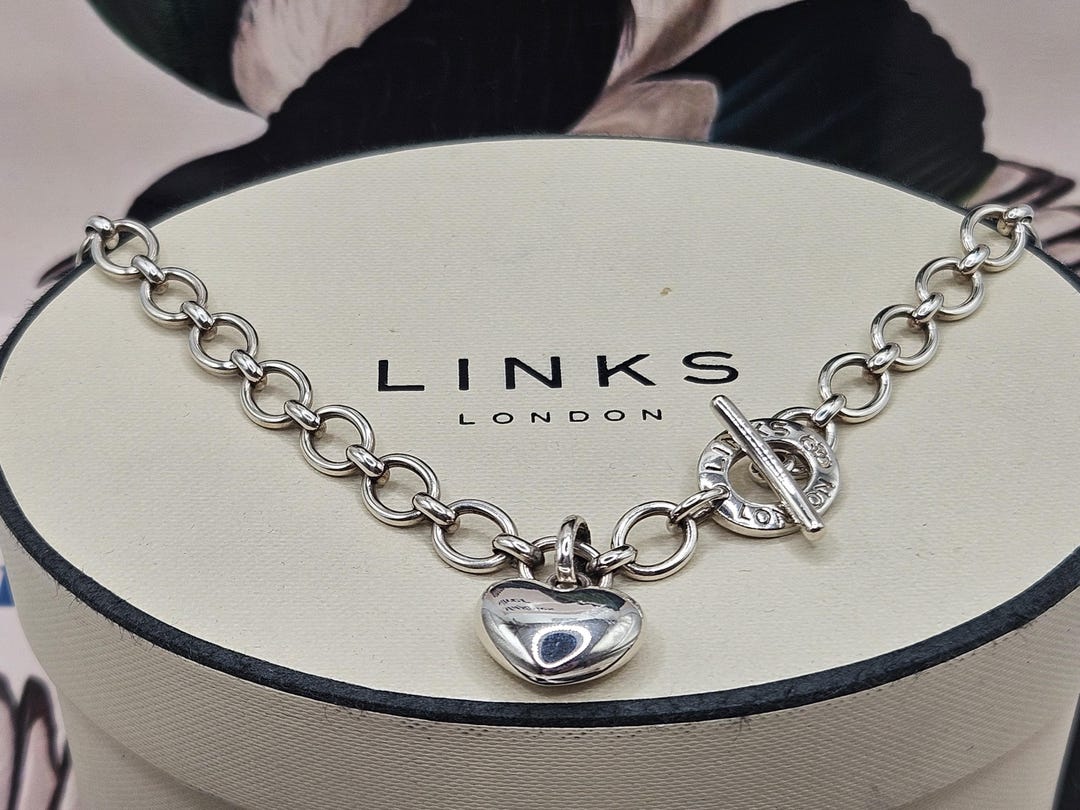 Stunning Links of London Classic T Bar Necklace + Heart Charm With 18k ...