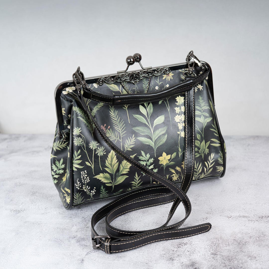 Vintage Botanical Green Sage & Herbs Handbag Nature Forest Plant Leave ...