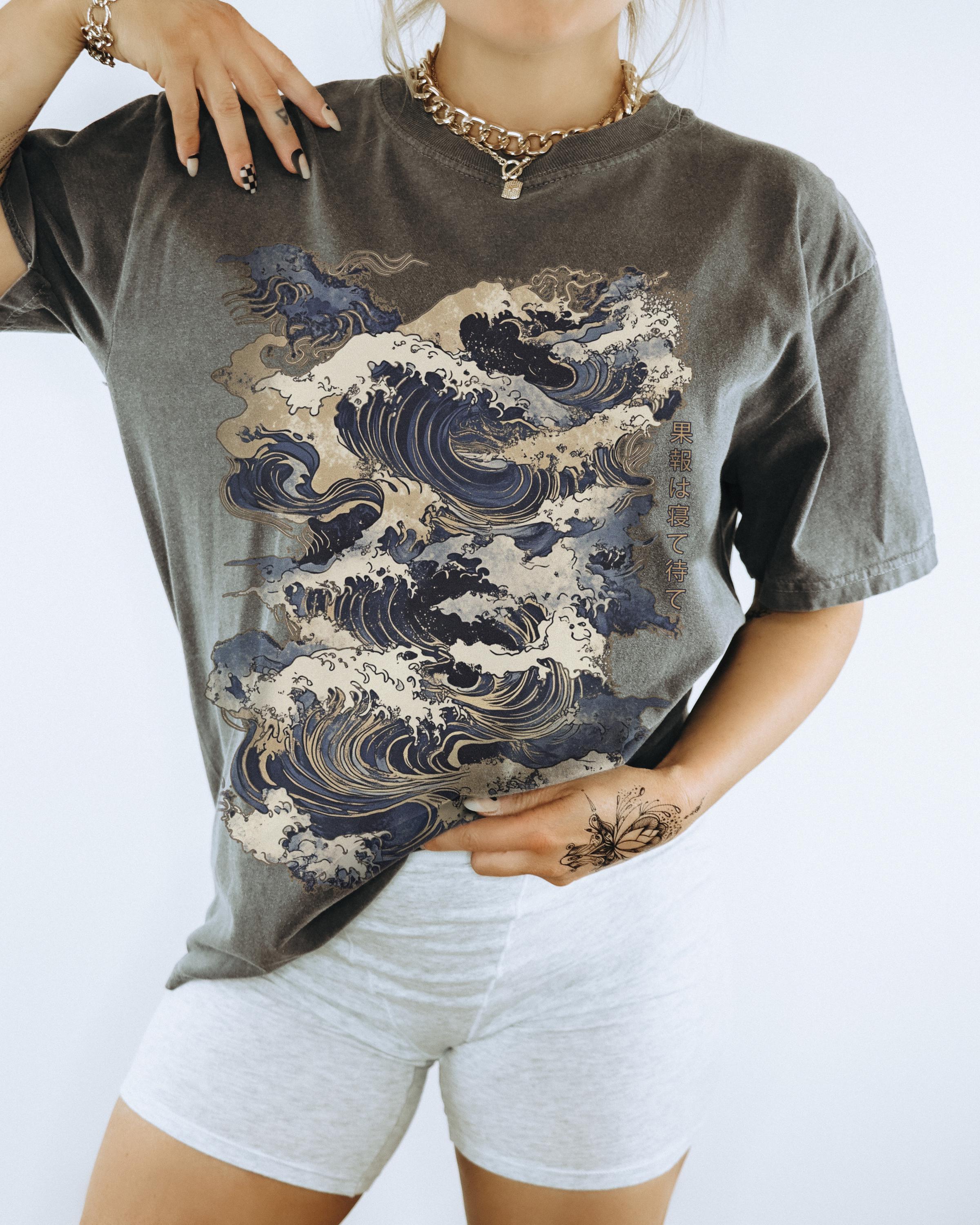 Abstract Japanese Waves Ukiyo-e Tshirt Ocean Wave Sea Water T-shirt ...