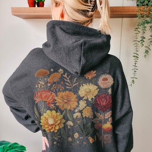 Retro Boho Fall Pressed Flowers Hoodie Vintage Floral Autumn Leaf ...