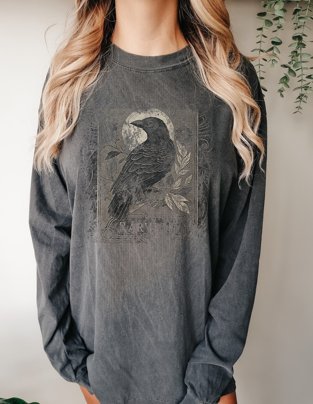 Vintage Raven Long Sleeve Tshirt Gothic Crow Shirt Retro Raven Long ...