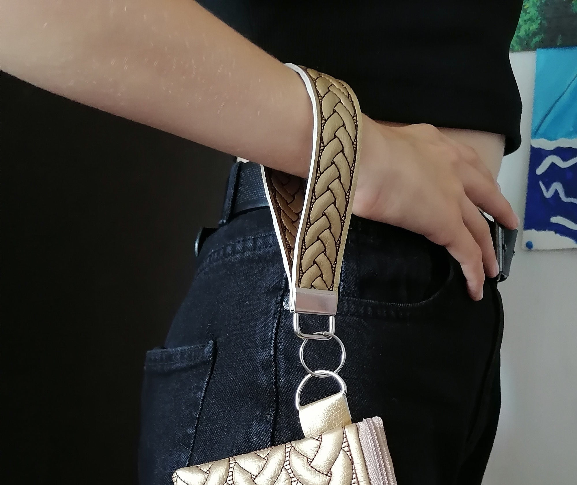 In the Hoop Wristlet Machine Embroidery Design Wrist Straps ITH Key Fob ...