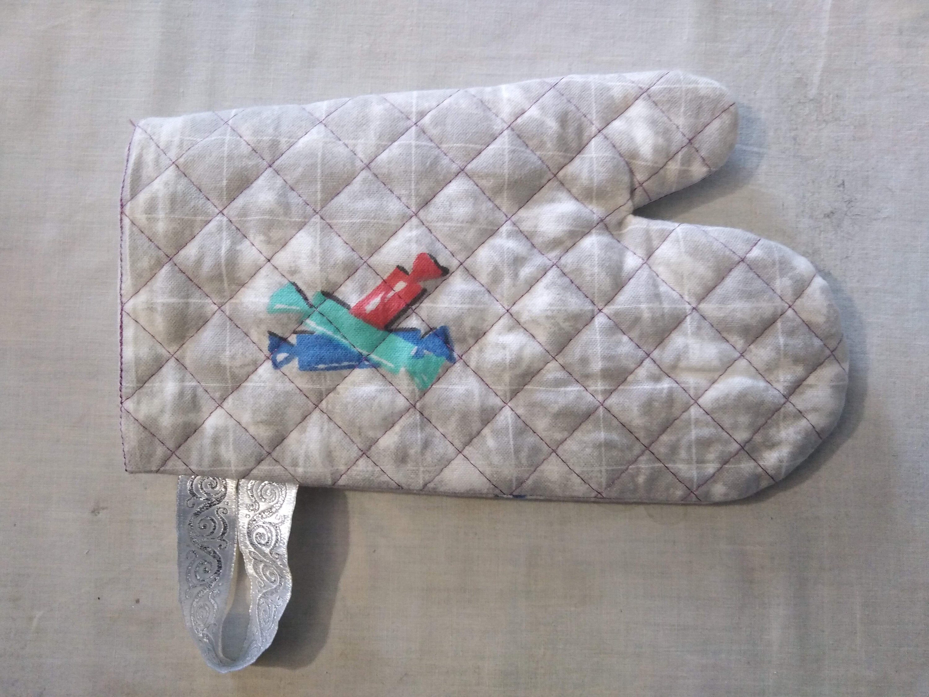 Oven Mitt in the Hoop Pot Holder Machine Embroidery Design ITH ...