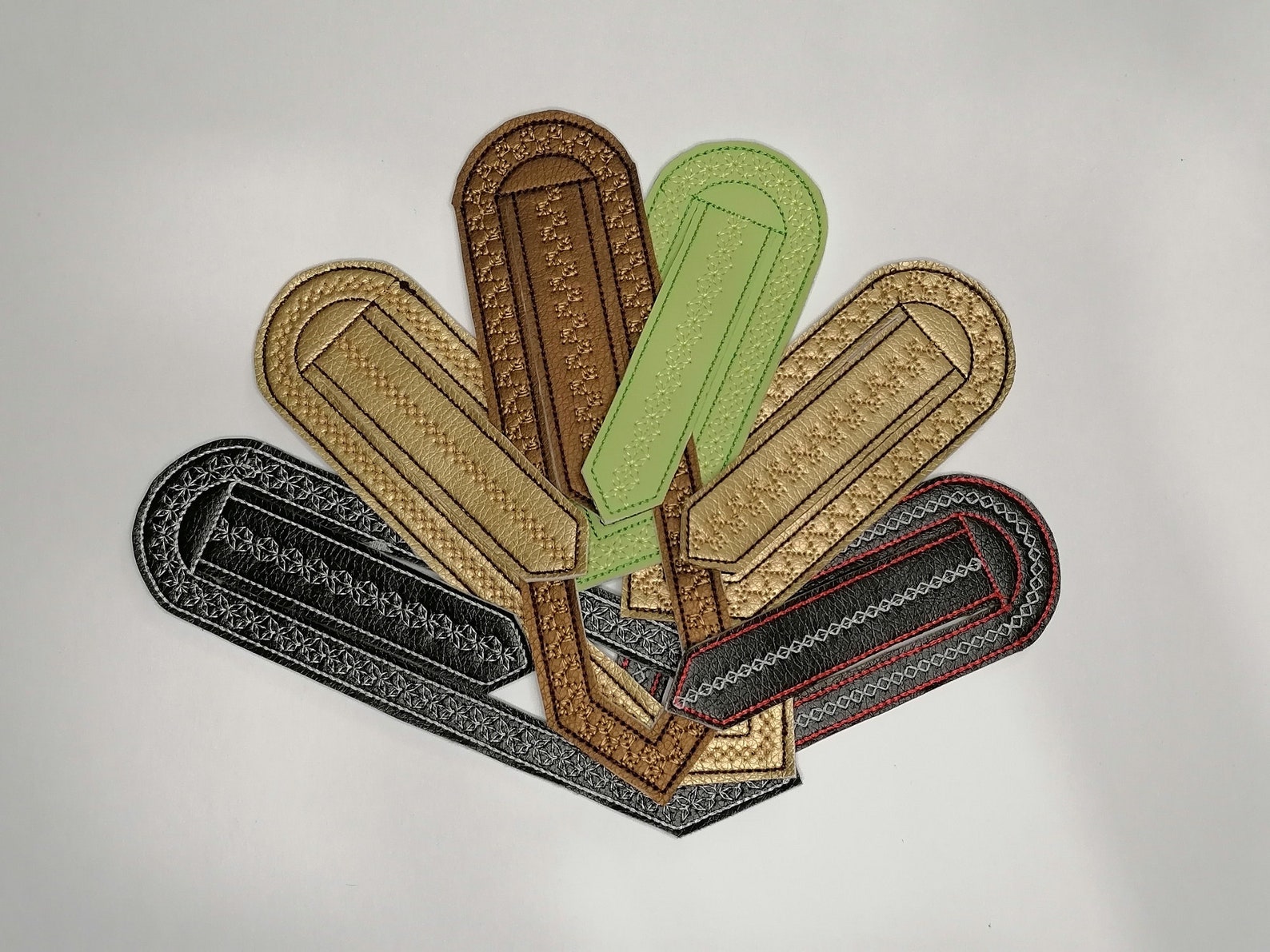 Bookmark Embroidery Pattern in the Hoop Embroidery Designs Bookmarks ...