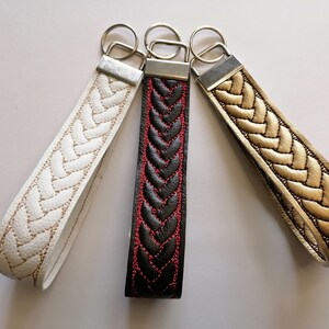 In the Hoop Wristlet Machine Embroidery Design Wrist Straps ITH Key Fob ...