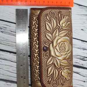 Wallet ITH Project for Hoop 7x11 in the Hoop Wallet Rose Embroidery ...