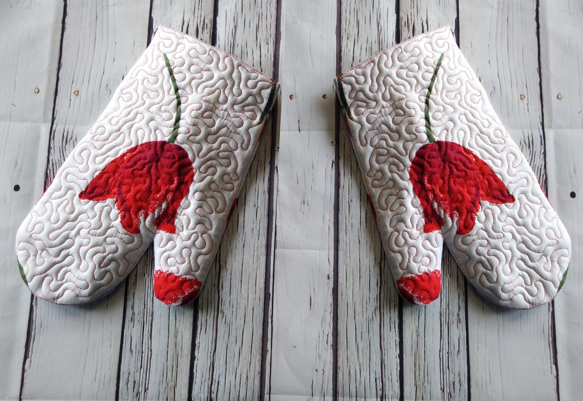 Oven Mitt in the Hoop Pot Holder Machine Embroidery Design ITH ...