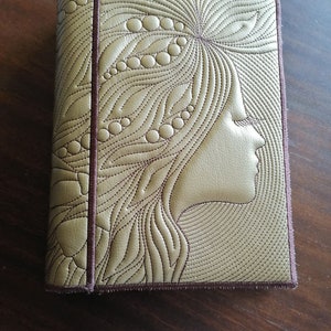 In the Hoop Cover for Book Girl and Flowers Machine Embroidery Design ...