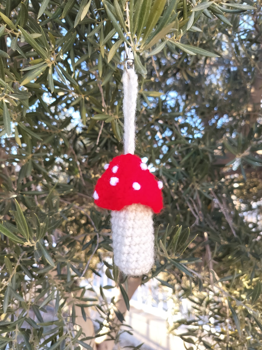 This Mushroom Chapstick Holder is the Perfect Addition to Your Bag ...