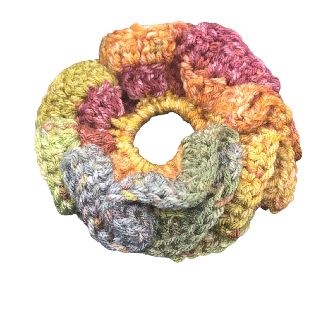 Abigail Cinnamon Cedar Crochet Hair Scrunchies, Large Ruffled Hair Tie ...