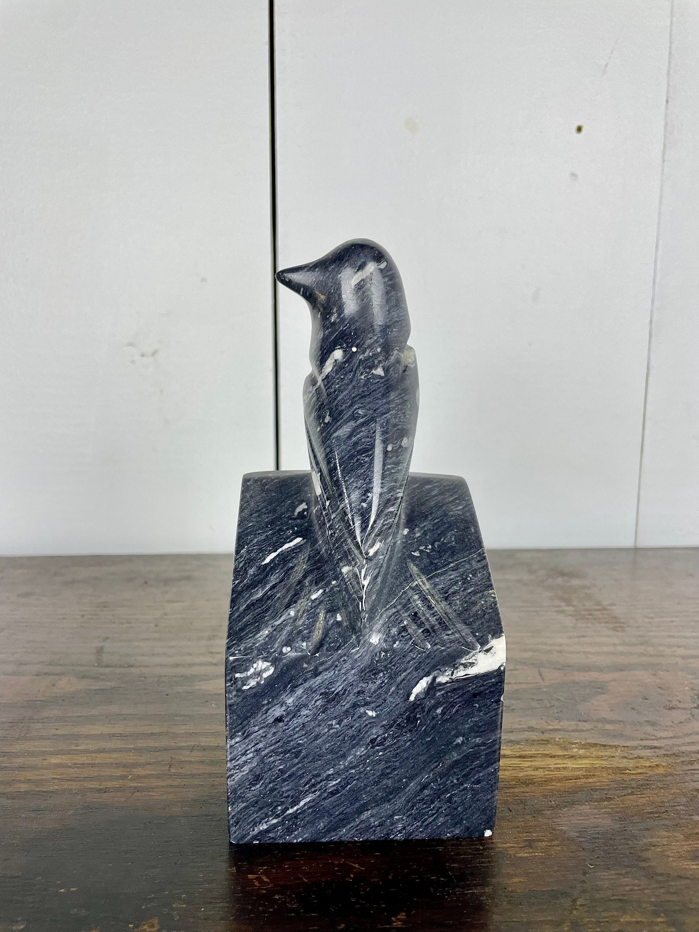 Black Marble Bird Bookend / Carved Stone Bird Bookshelf Decor - Etsy