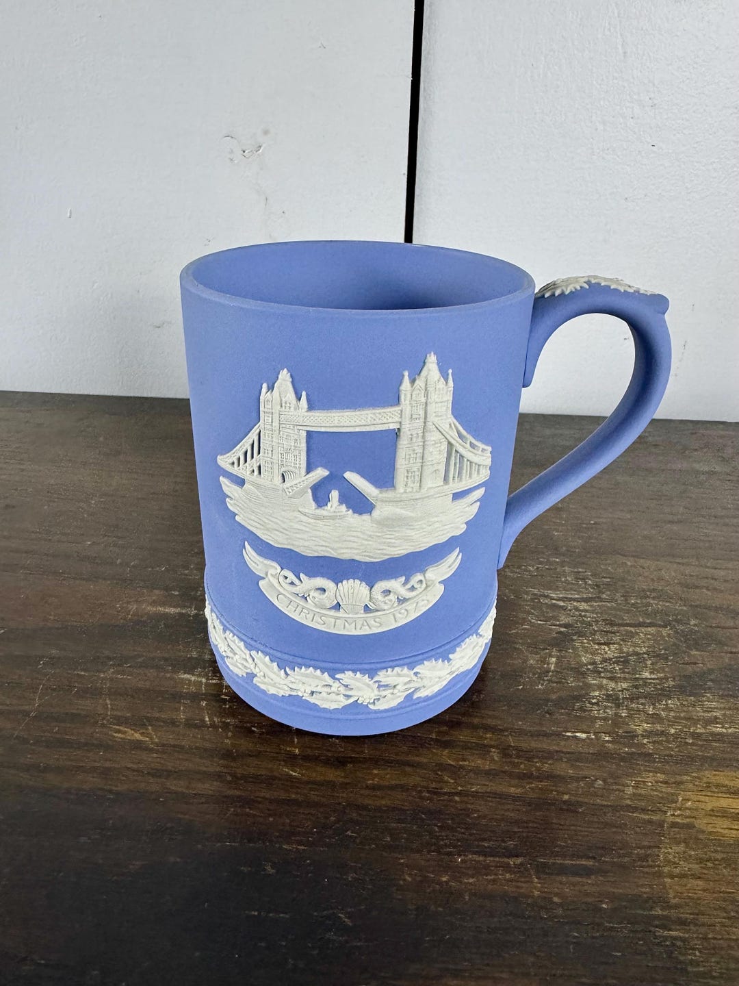 Vintage Mug With Tower Bridge Christmas 1975 Wedgwood Jasperware Blue ...