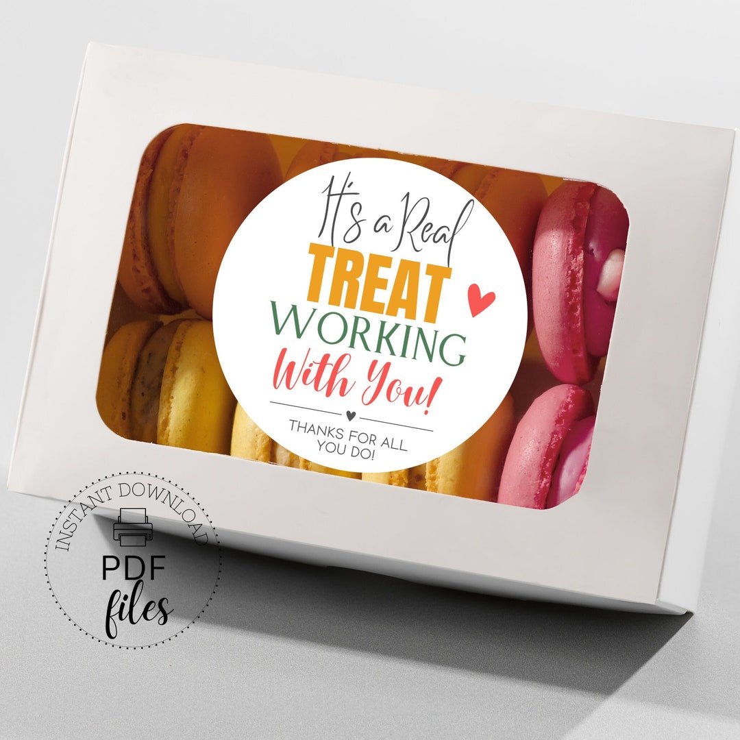 Coworker Round Labels/tags It's a Real Treat Working With You Stickers ...