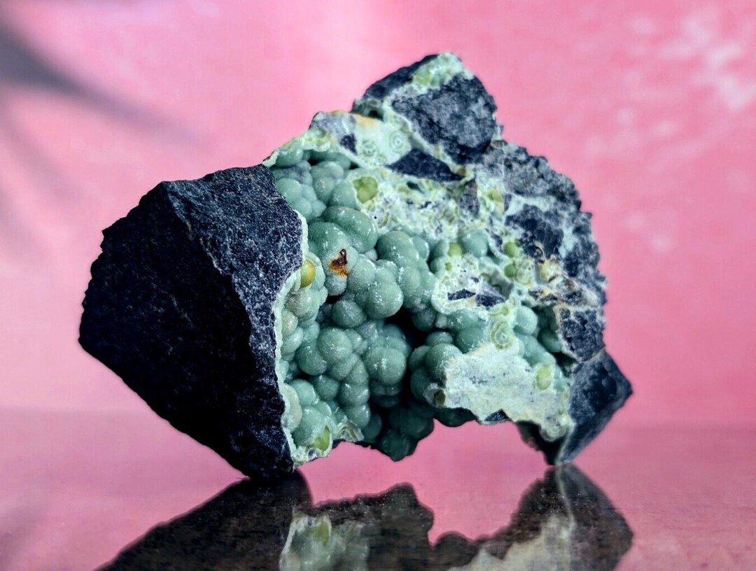 Exquisite Wavellite Specimen From Arkansas, Mauldin Mountain ...